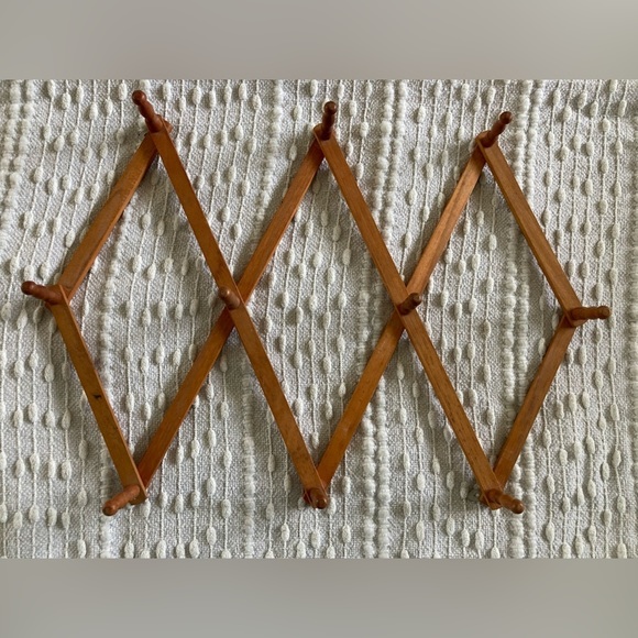 Vintage | Wall Decor | Vintage Wooden Accordion Hooks | Poshmark